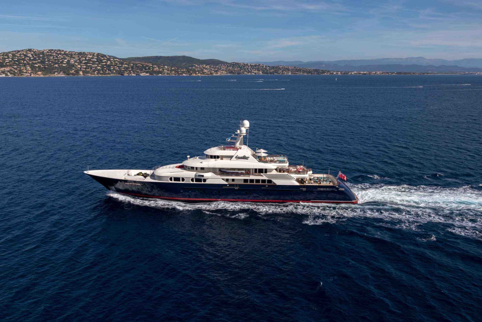 Yacht COCOA BEAN, Trinity Yachts | CHARTERWORLD Luxury Superyacht Charters